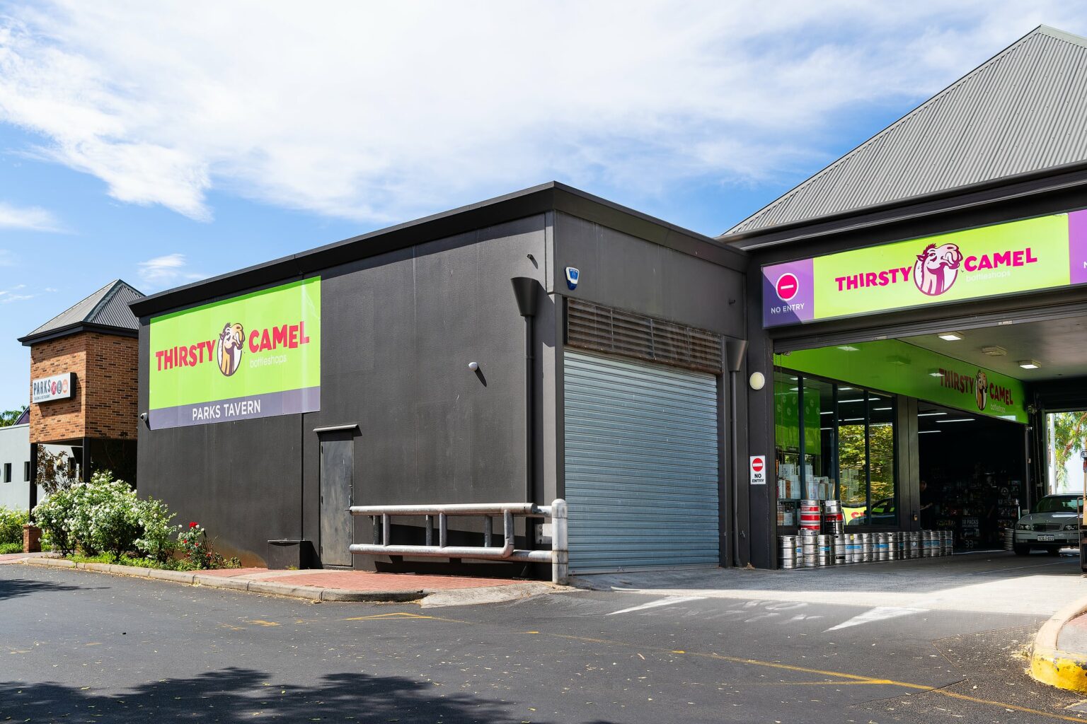 Bottleshop - Parks Tavern